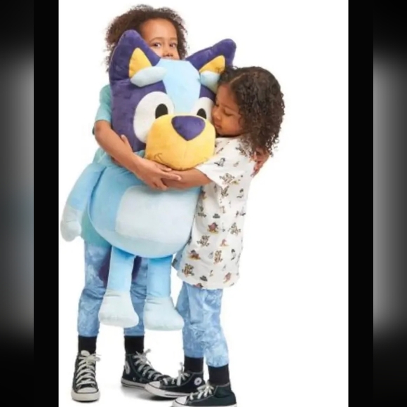 Disney | Toys | Nwt Disney Bluey Just My Size Giant Plush Jumbo Xl ...